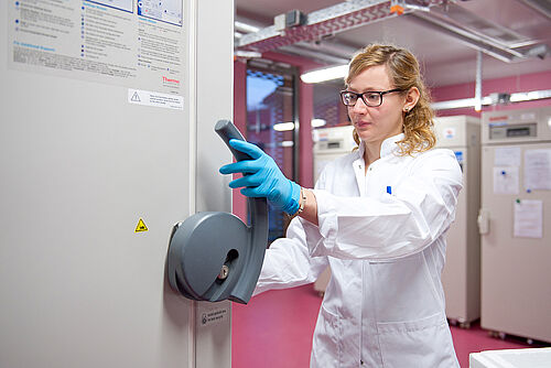 German Biobank Node: Energy saving with -80°C ultra-low temperature ...